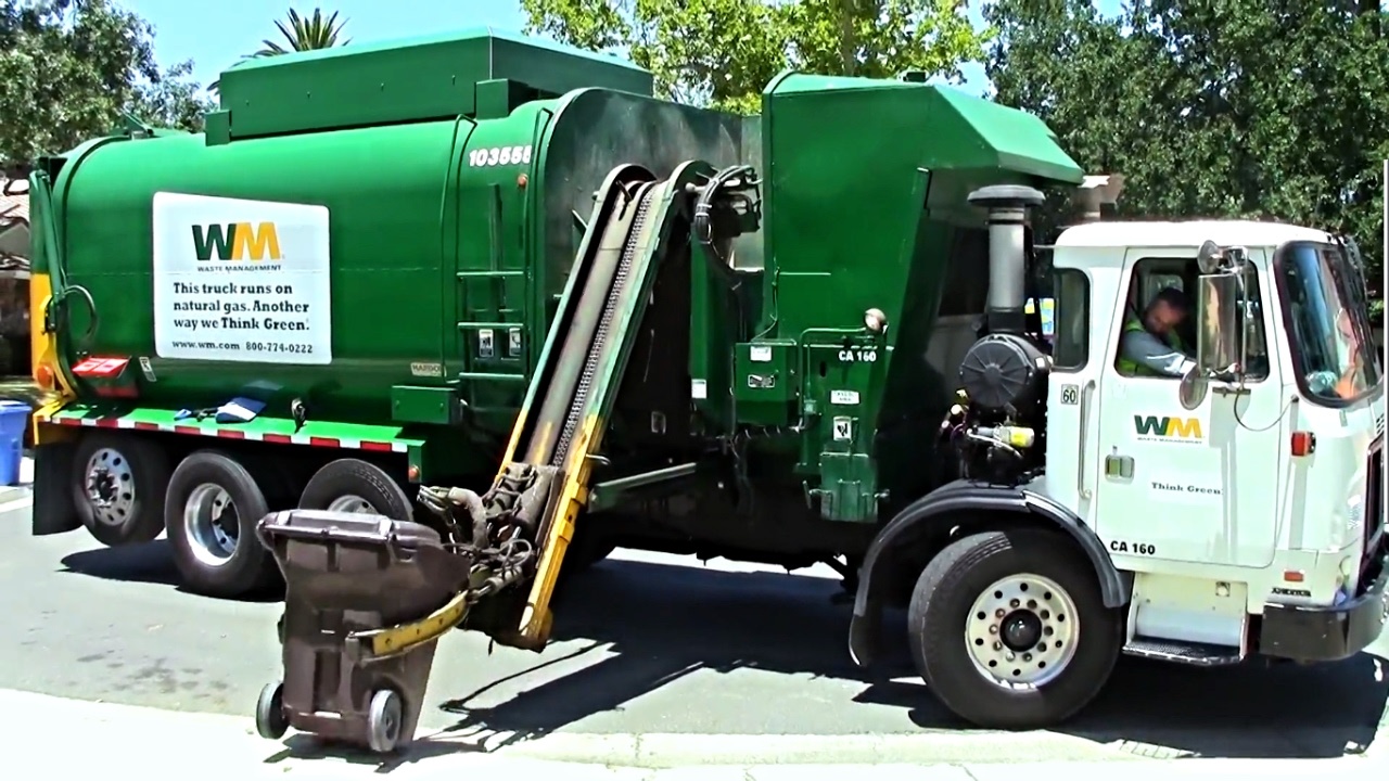 How to Improve the Environment for Garbage Trucks